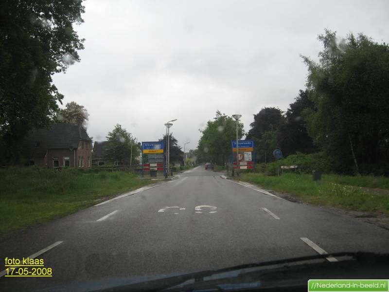 Nieuwlande > Brugstraat luchtfoto's / foto's | Nederland-in-beeld.nl