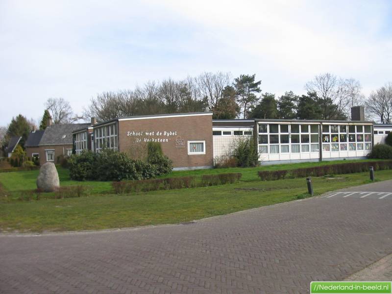 Nieuwlande > Brugstraat luchtfoto's / foto's | Nederland-in-beeld.nl