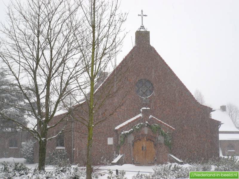 Luchtfoto's Wijchen / foto's Wijchen | Nederland-in-beeld.nl
