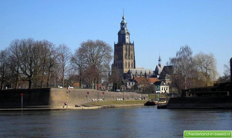 Luchtfoto's Zutphen / foto's Zutphen | Nederland-in-beeld.nl