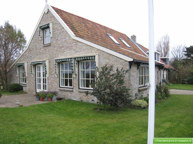 Luchtfoto's Ballum / foto's Ballum | Nederland-in-beeld.nl