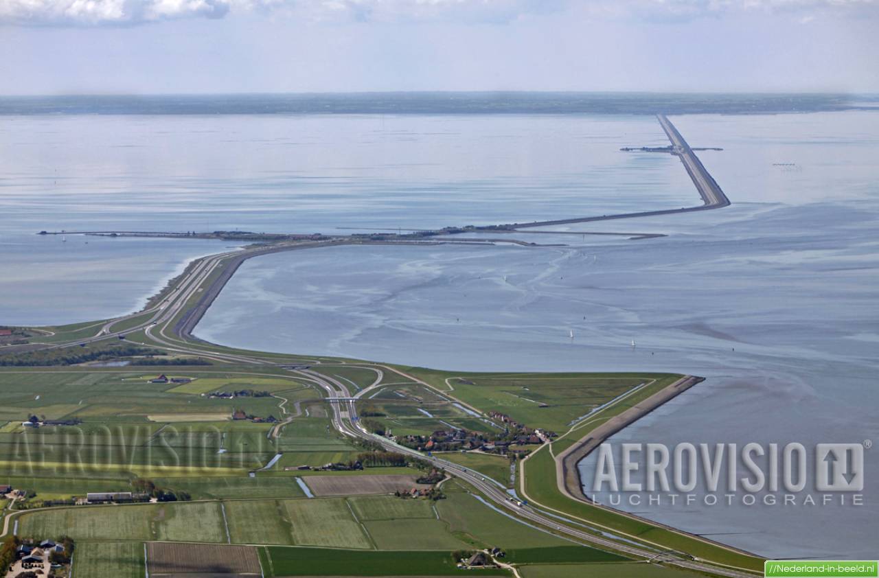 Luchtfoto's Breezanddijk / foto's Breezanddijk | Nederland-in-beeld.nl