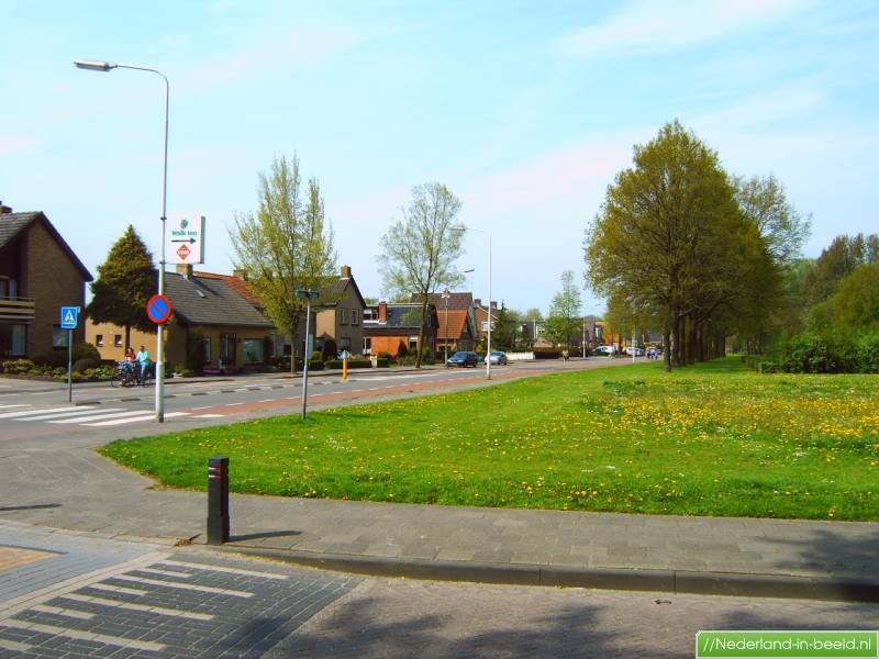 Luchtfoto's Drachten / foto's Drachten | Nederland-in-beeld.nl