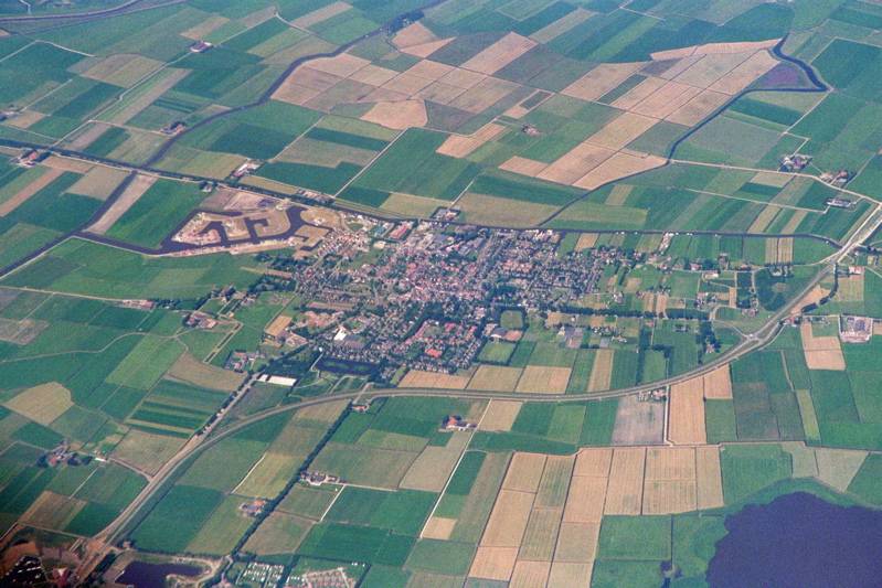 Luchtfoto's Koudum / foto's Koudum | Nederland-in-beeld.nl