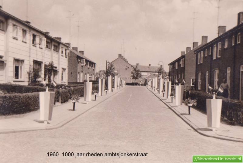 Rheden > Ambtsjonkerstraat luchtfoto's / foto's | Nederland-in-beeld.nl