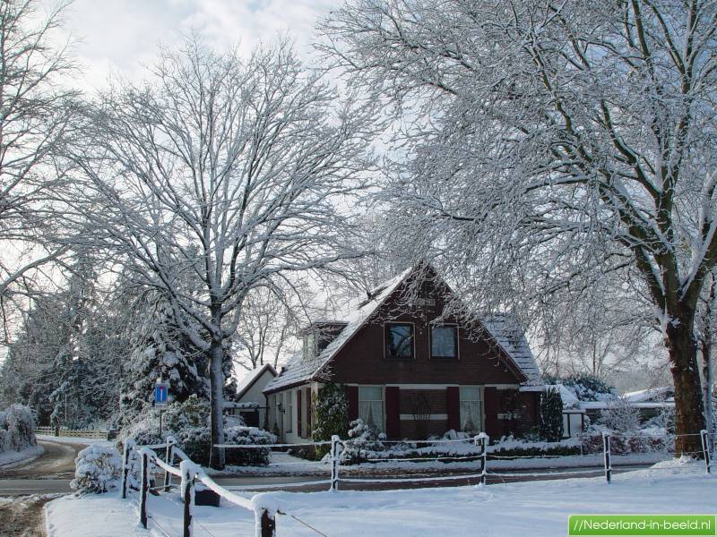 Luchtfoto's Beekbergen / foto's Beekbergen | Nederland-in-beeld.nl