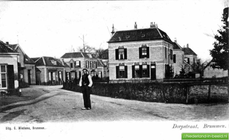 Luchtfoto's Brummen / foto's Brummen | Nederland-in-beeld.nl