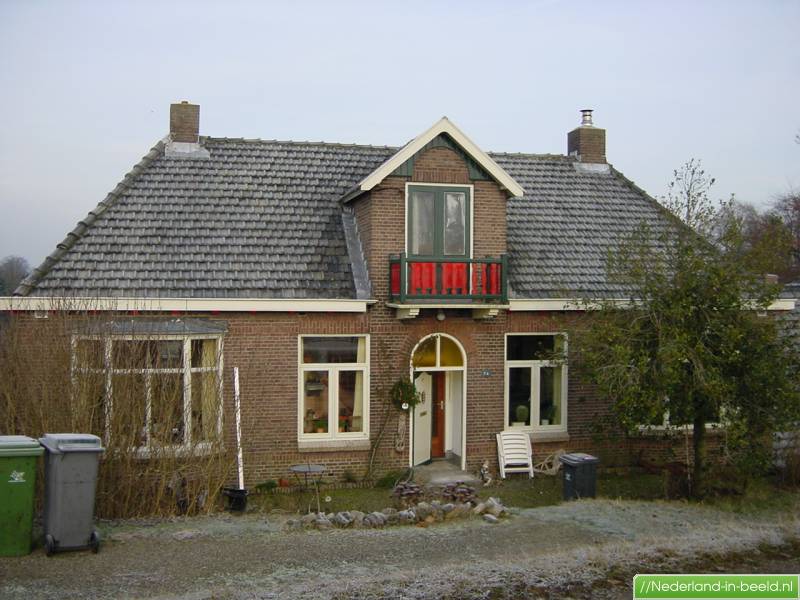 Luchtfoto's Dodewaard / foto's Dodewaard | Nederland-in-beeld.nl