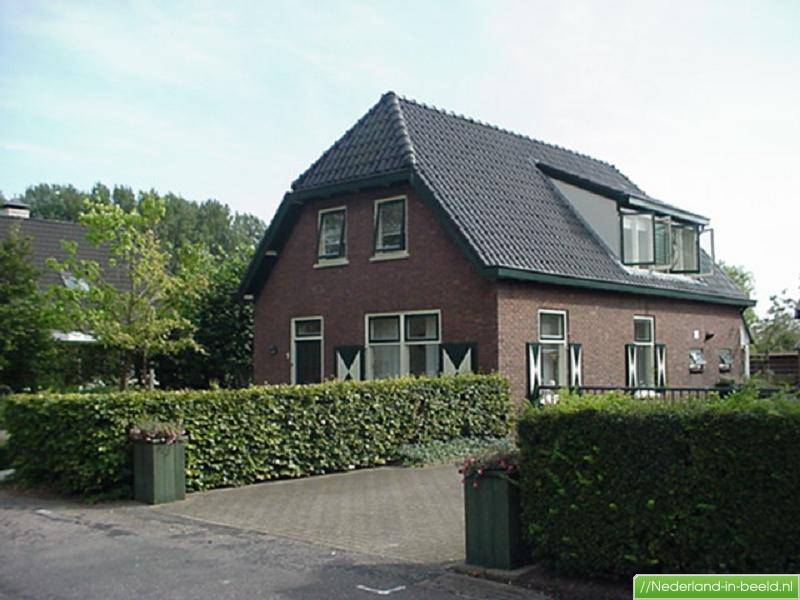 Luchtfoto's Heteren / foto's Heteren | Nederland-in-beeld.nl