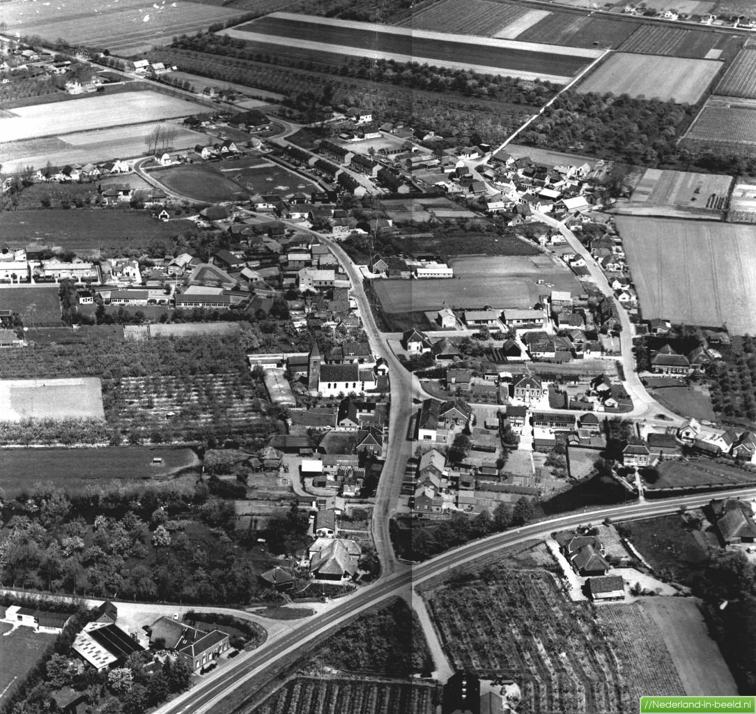Luchtfoto's Meteren / foto's Meteren | Nederland-in-beeld.nl