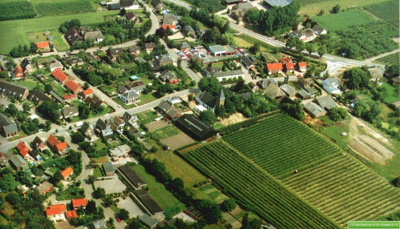 Luchtfoto's Meteren / foto's Meteren | Nederland-in-beeld.nl
