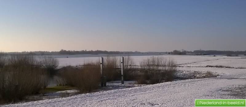 Luchtfoto's Ochten / foto's Ochten | Nederland-in-beeld.nl
