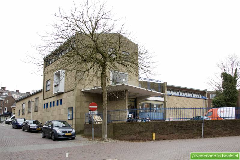 Luchtfoto's Oosterbeek / foto's Oosterbeek | Nederland-in-beeld.nl