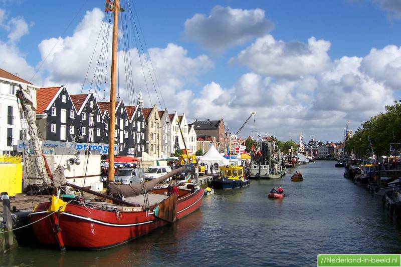 Luchtfoto's Maassluis / foto's Maassluis | Nederland-in-beeld.nl