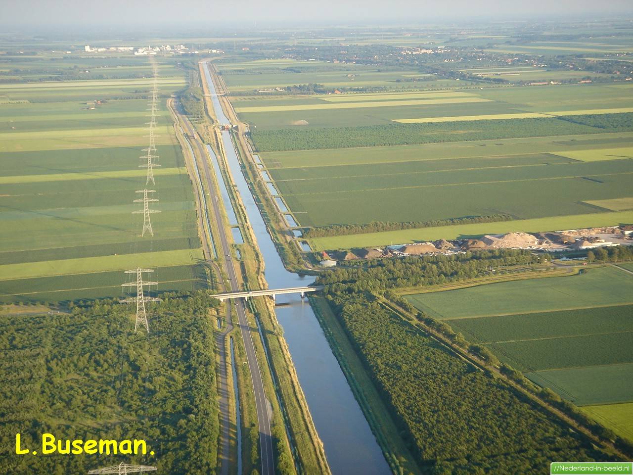 Stadskanaal > Algemeen luchtfoto's / foto's | Nederland-in-beeld.nl