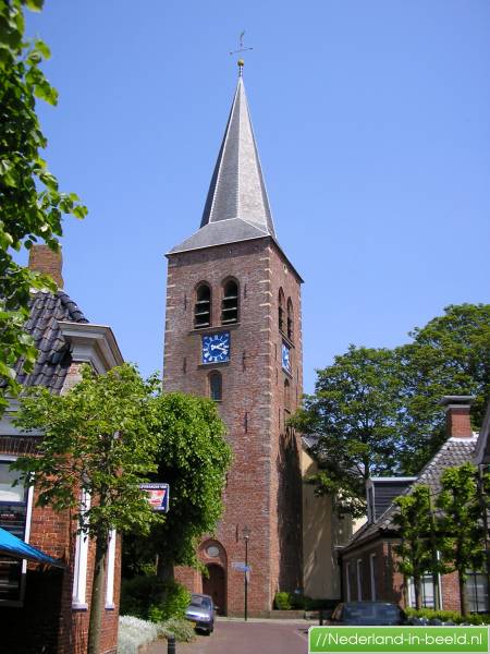 Warffum > Hoofdstraat luchtfoto's / foto's | Nederland-in-beeld.nl