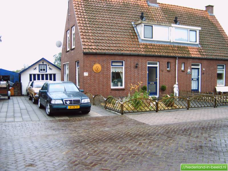 Luchtfoto's Muntendam / foto's Muntendam | Nederland-in-beeld.nl