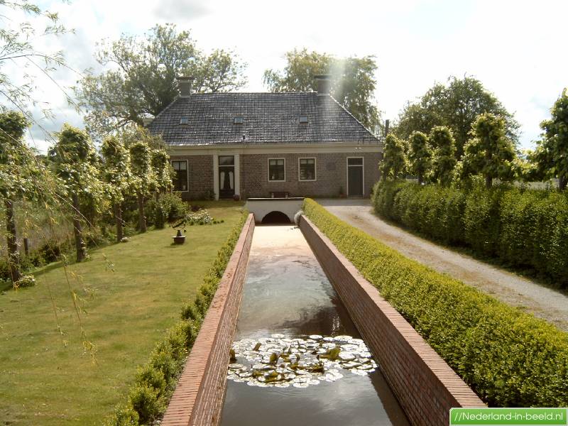 Luchtfoto's Muntendam / foto's Muntendam | Nederland-in-beeld.nl