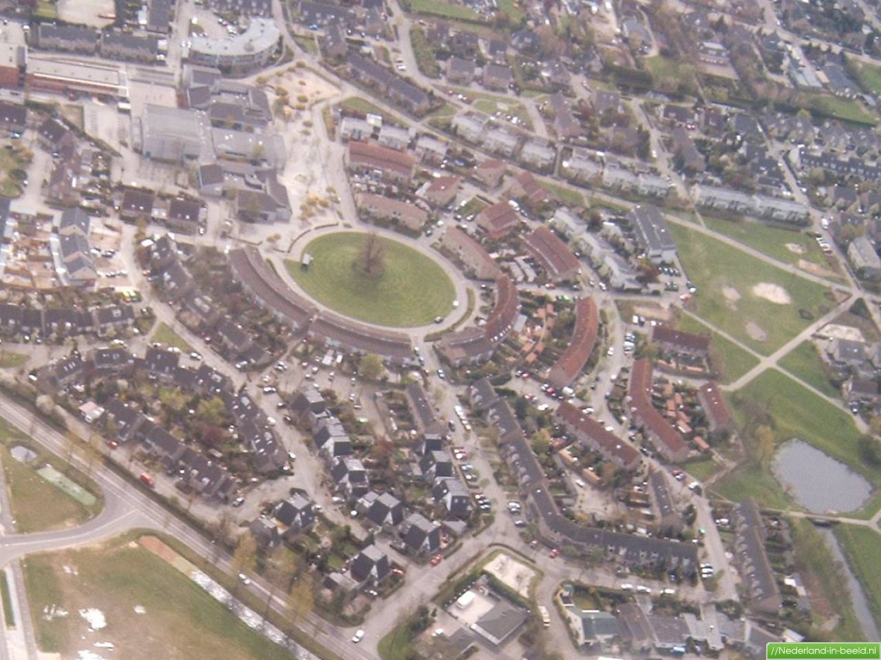 Luchtfoto's Rosmalen / foto's Rosmalen | Nederland-in-beeld.nl