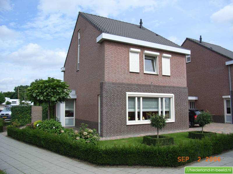 Luchtfoto's Weert / foto's Weert | Nederland-in-beeld.nl