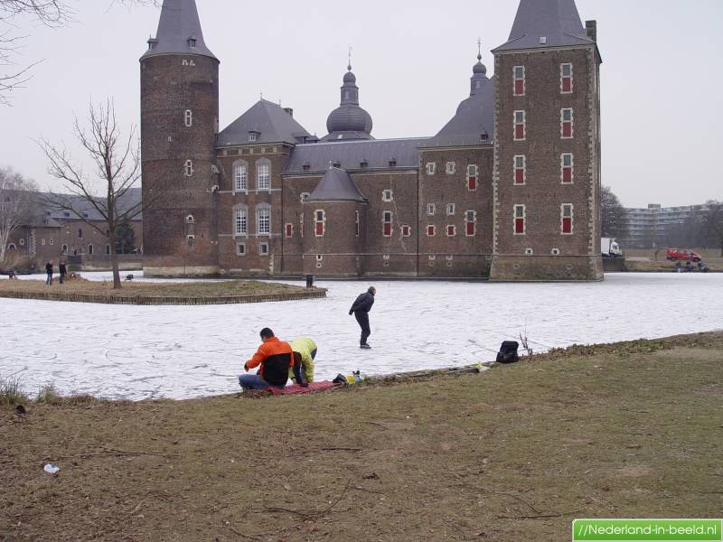Luchtfoto's Hoensbroek / foto's Hoensbroek | Nederland-in-beeld.nl