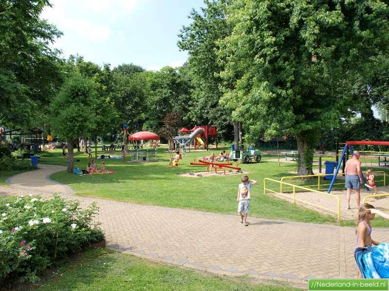 Luchtfoto's Linne / foto's Linne | Nederland-in-beeld.nl