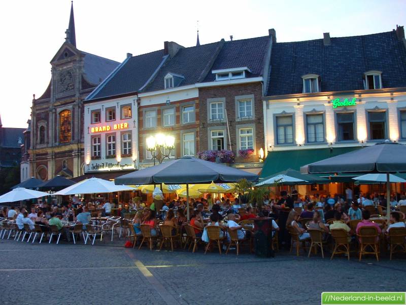 Luchtfoto's Sittard / foto's Sittard | Nederland-in-beeld.nl