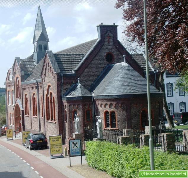 Luchtfoto's Vaals / foto's Vaals | Nederland-in-beeld.nl