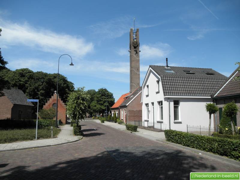 Luchtfoto's Uden / foto's Uden | Nederland-in-beeld.nl