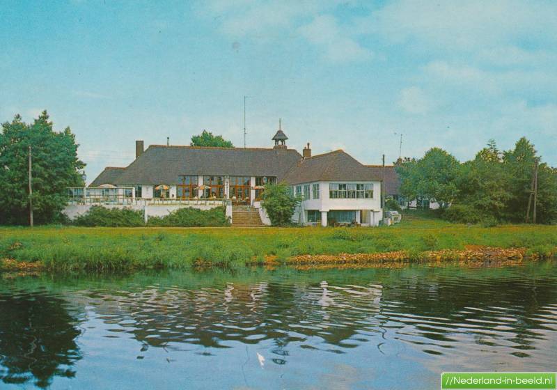 Luchtfoto's Dalfsen / foto's Dalfsen | Nederland-in-beeld.nl