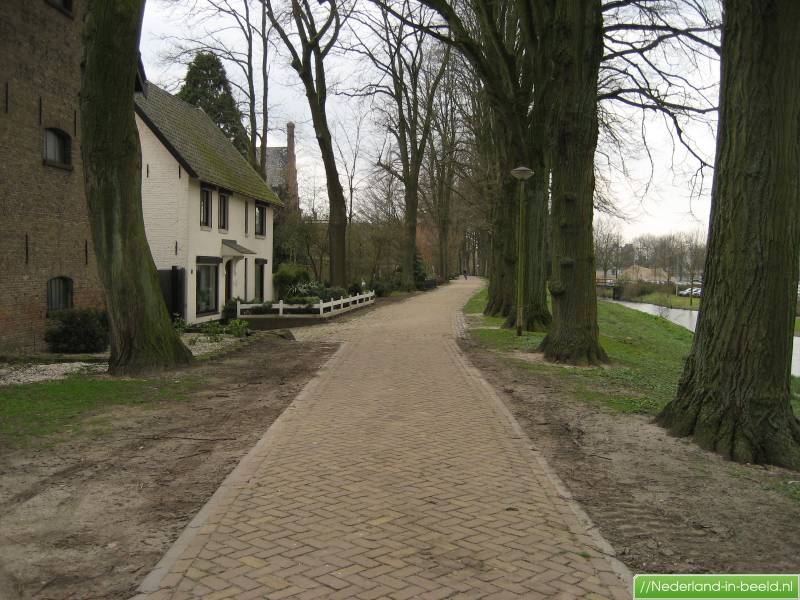 Luchtfoto's Waalwijk / foto's Waalwijk | Nederland-in-beeld.nl