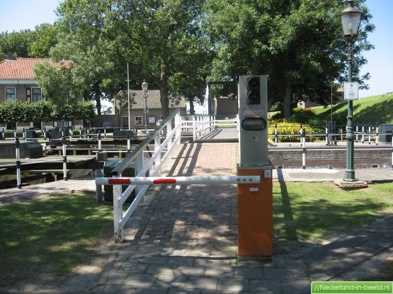 Luchtfoto's Dinteloord / foto's Dinteloord | Nederland-in-beeld.nl