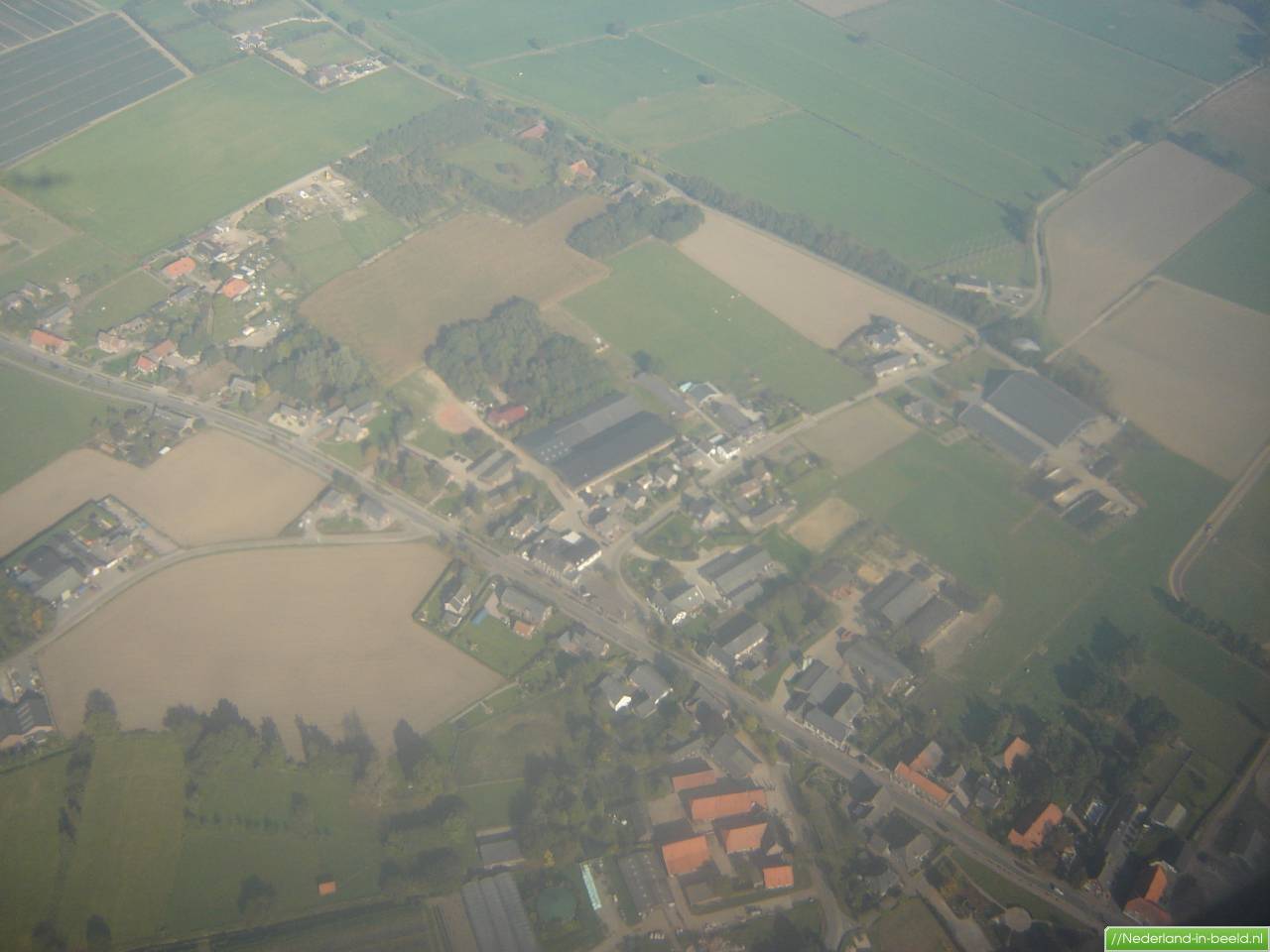 Luchtfoto's Groeningen / foto's Groeningen | Nederland-in-beeld.nl