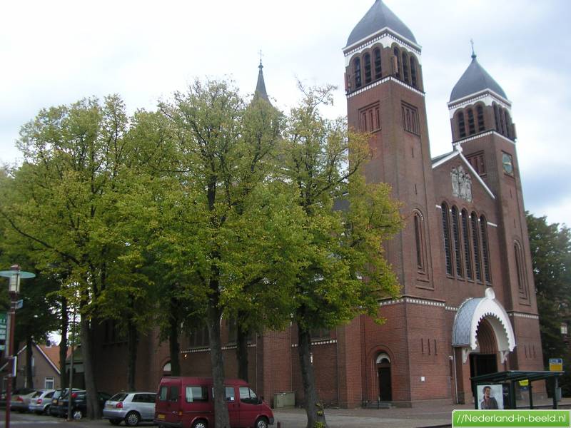 Luchtfoto's Halsteren / foto's Halsteren | Nederland-in-beeld.nl