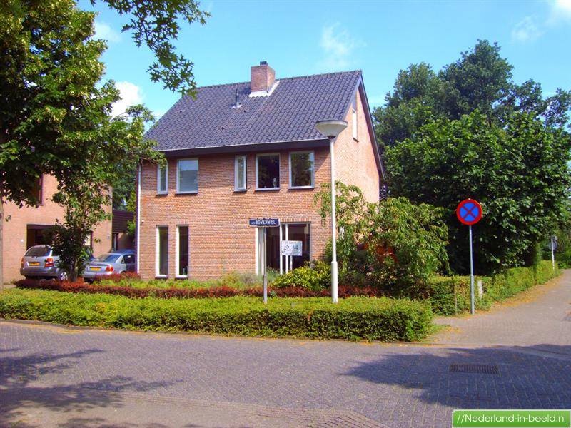 Luchtfoto's Oirschot / foto's Oirschot | Nederland-in-beeld.nl