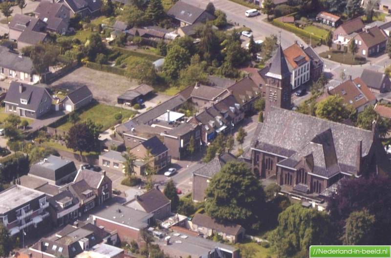 Luchtfoto's Rucphen / foto's Rucphen | Nederland-in-beeld.nl