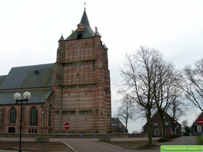 Luchtfoto's Sprang-capelle / foto's Sprang-capelle | Nederland-in-beeld.nl