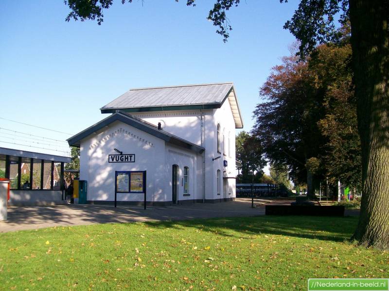 Luchtfoto's Vught / foto's Vught | Nederland-in-beeld.nl