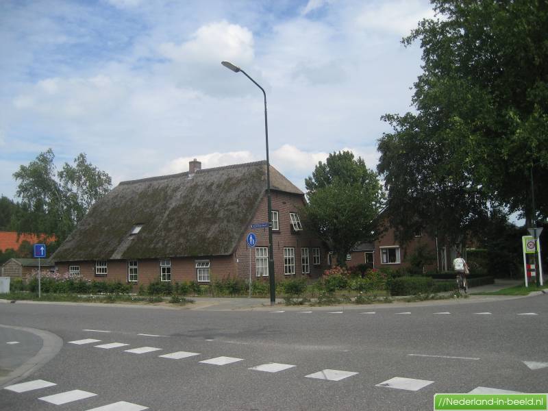 Luchtfoto's Wijk En Aalburg / foto's Wijk En Aalburg | Nederland-in ...