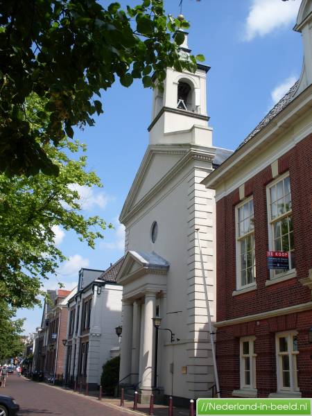 Muiden > Muidertrekvaart luchtfoto's / foto's | Nederland-in-beeld.nl