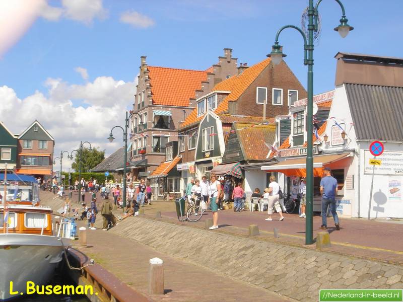Volendam > Doolhof luchtfoto's / foto's | Nederland-in-beeld.nl