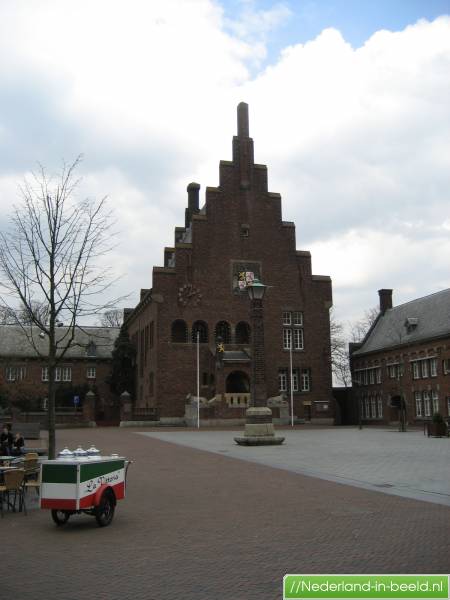 Luchtfoto's Waalwijk / foto's Waalwijk | Nederland-in-beeld.nl