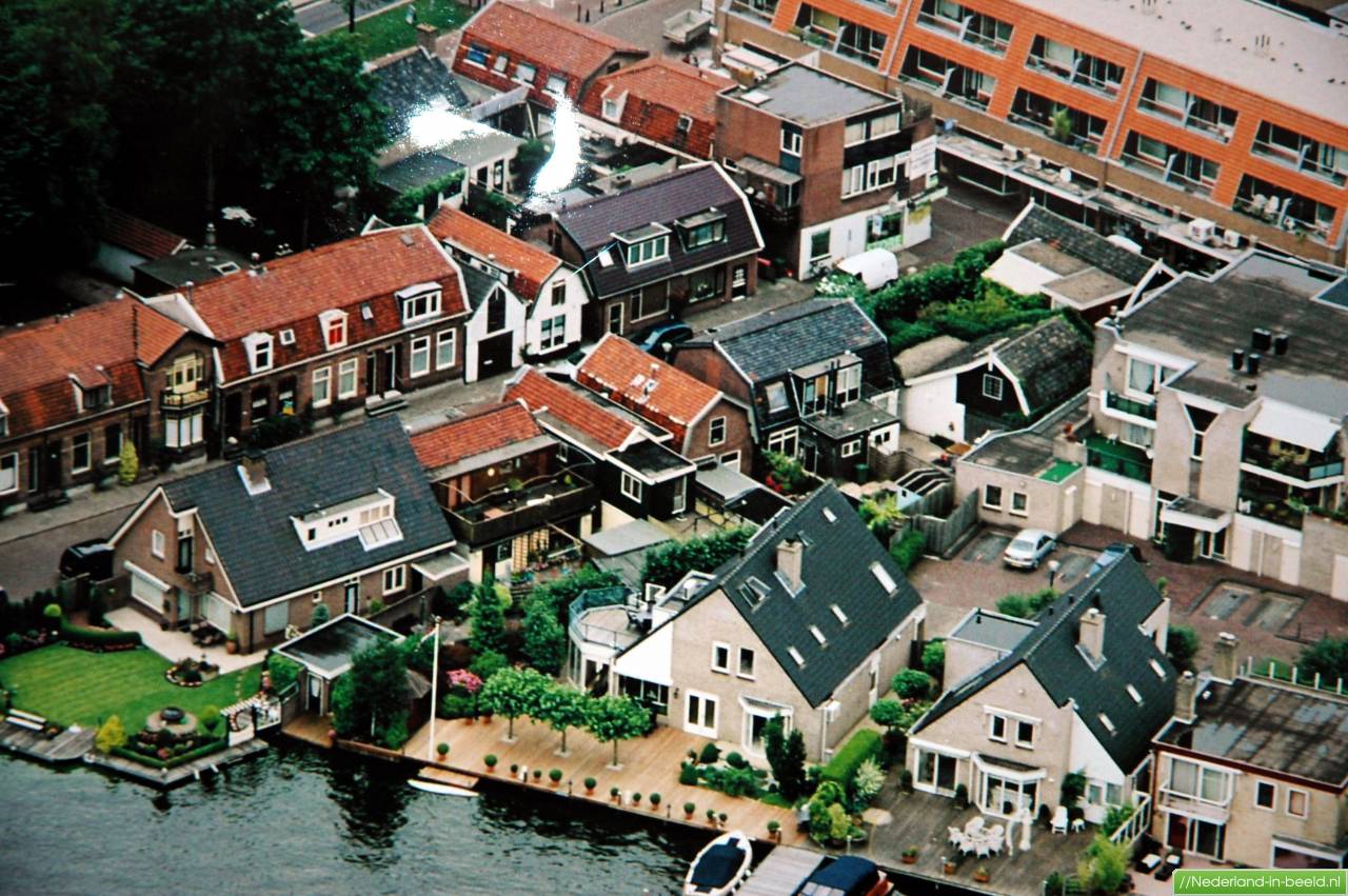 Luchtfoto's Uithoorn / foto's Uithoorn | Nederland-in-beeld.nl