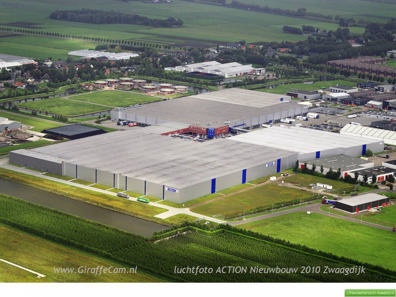 Luchtfoto's Zwaagdijk / foto's Zwaagdijk | Nederland-in-beeld.nl