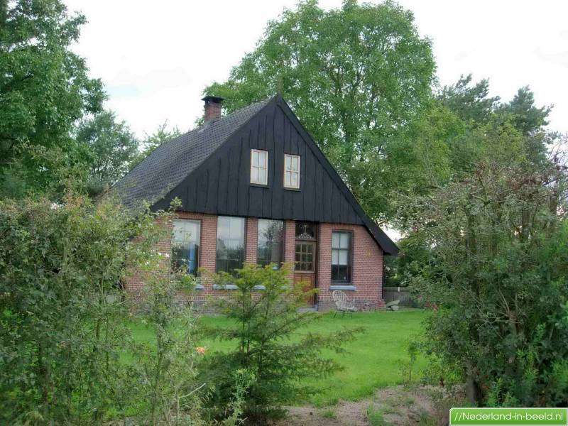 Albergen > Kloosteresweg luchtfoto's / foto's | Nederland-in-beeld.nl