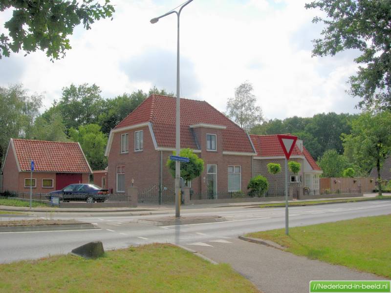 Albergen > Gravendijk luchtfoto's / foto's | Nederland-in-beeld.nl