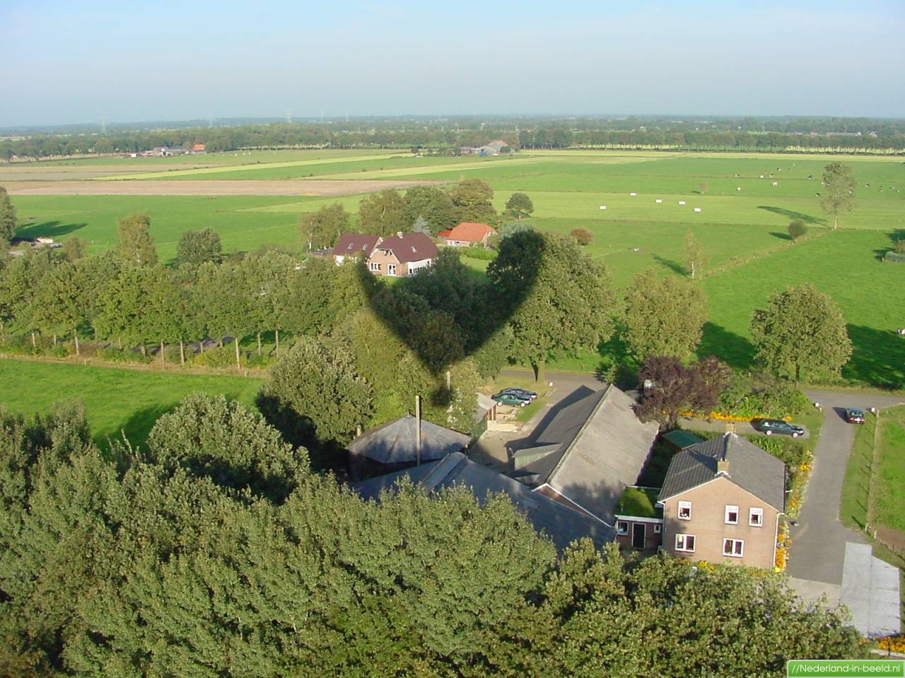 Luchtfoto's Dalfsen / foto's Dalfsen | Nederland-in-beeld.nl