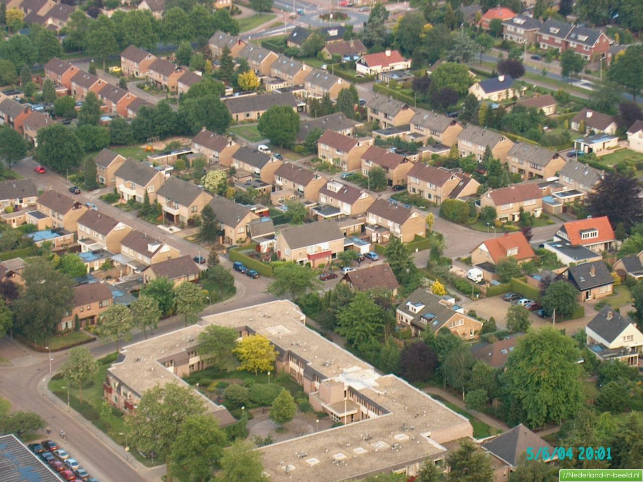 Wierden > Almelosestraat luchtfoto's / foto's | Nederland-in-beeld.nl