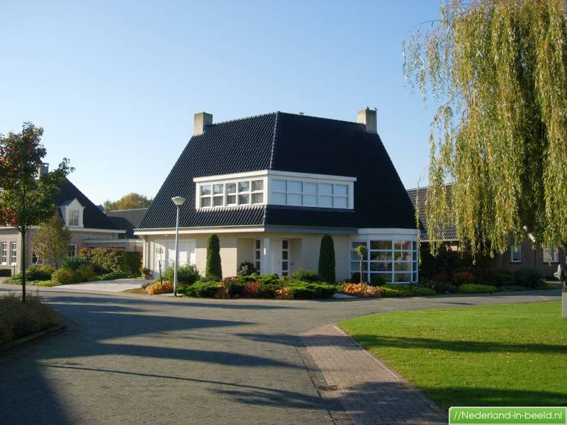 Luchtfoto's Zenderen / foto's Zenderen | Nederland-in-beeld.nl