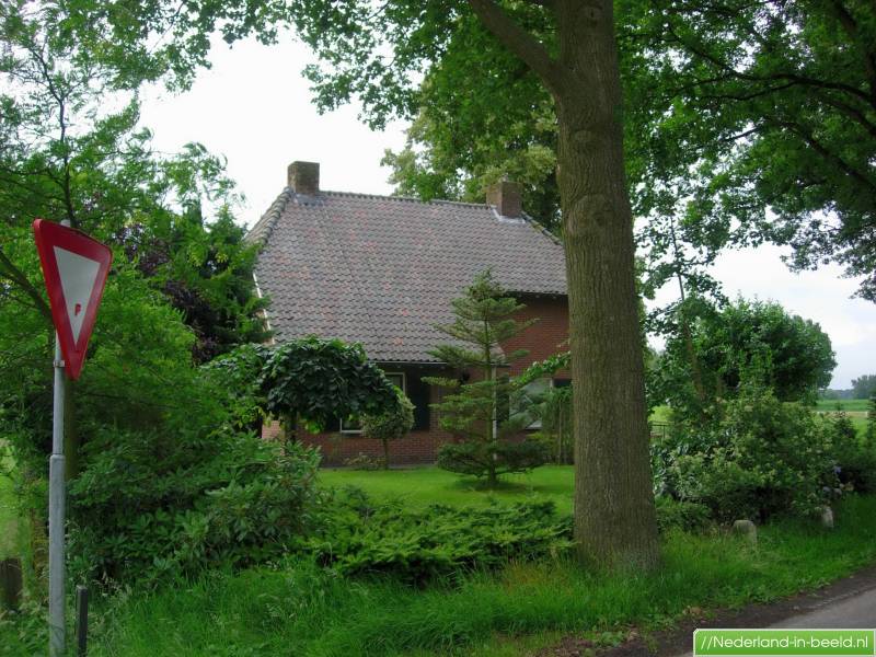 Luchtfoto's Zenderen / foto's Zenderen | Nederland-in-beeld.nl